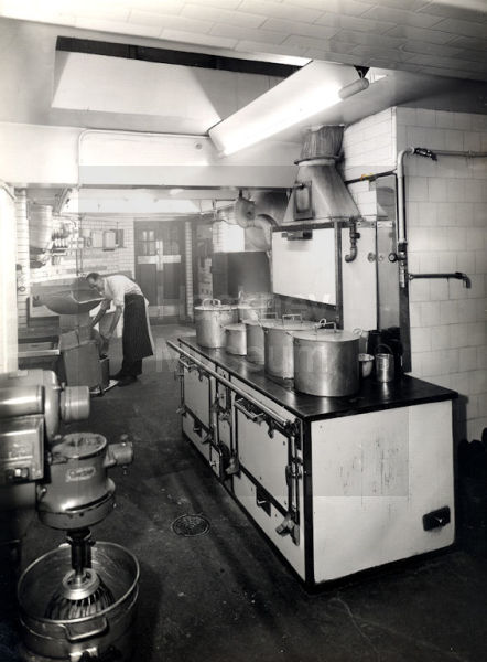 Hackney Museum | Photograph: Cookes Pie and Mash shop in Hackney