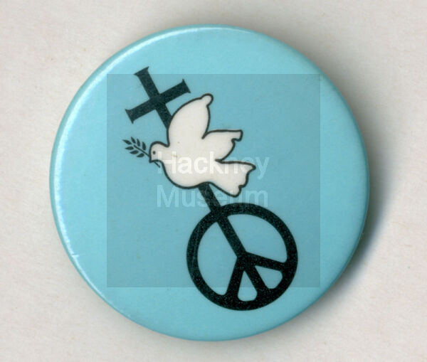 Badge - Christian CND | Hackney Museum
