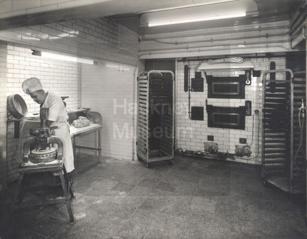 Photograph: Cookes Pie and Mash shop in Hackney | Hackney Museum