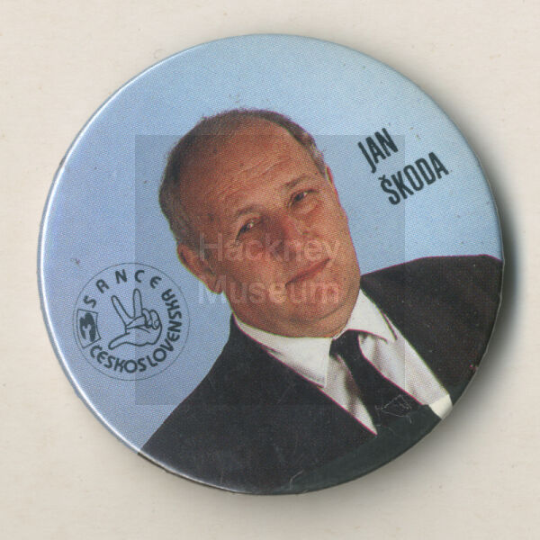 Badge - 3 SANCE ČESKOSLOVENSKA | Hackney Museum