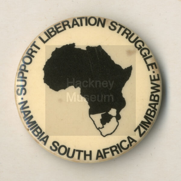 Badge - Support Liberation Struggle | Hackney Museum